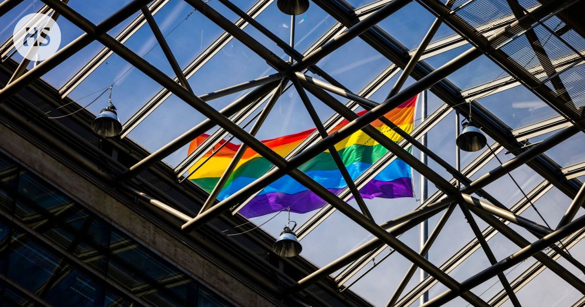 Viharikosten määrä kasvaa, syynä useimmiten uhrin etninen tausta | HS.fi