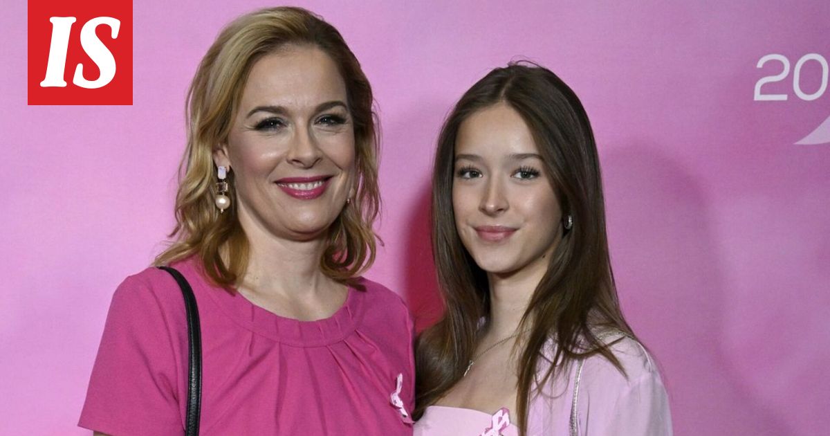 Harvinainen kuva: uutisankkuri Piia Pasanen saapui TTK-lähetykseen ...