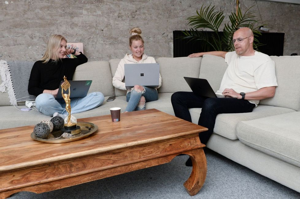 Näin Aki Linnanahde loi Podimolle siirtyneen Aki Linnanahde Talk Show’n - Ilta-Sanomat