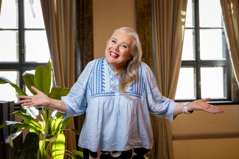 Petollisten uusi tähti Ringa Ropo kertoo uudesta elämänvaiheestaan ...