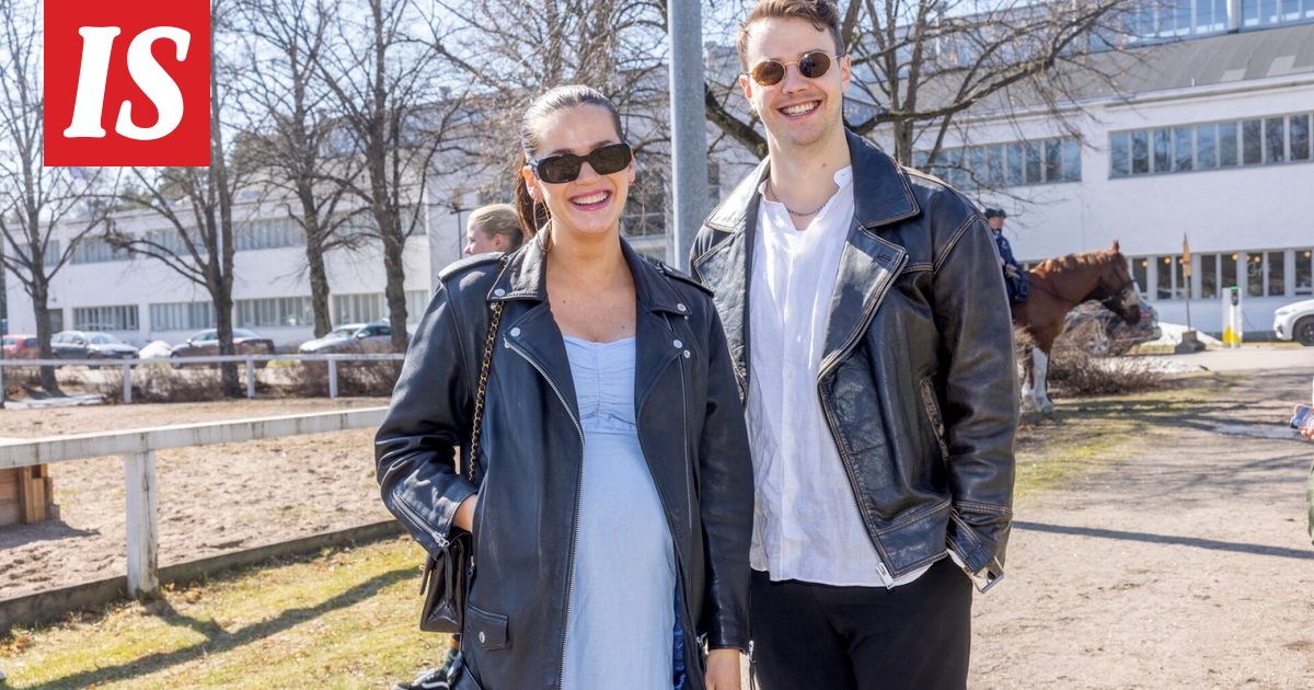 Samuel Glassar jakoi suloisia kuvia hänen ja Johanna Puhakan ...