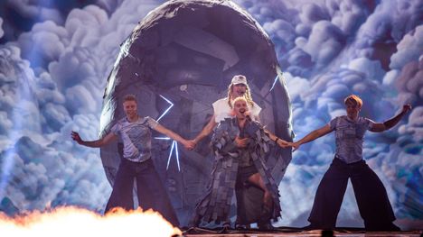 Viisuasiantuntija Tuomas Lassinharju arvioi Windows95manin sijoituksen ...