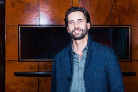 Ruotsalainen huippunäyttelijä Mikael Persbrandt nähdään suomalais ...