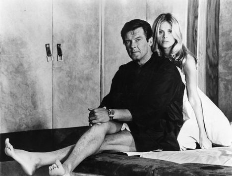 Bond-tyttö: Britt Eklandin uskomaton elämä - Ilta-Sanomat