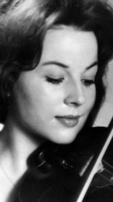 Helena Lehtelä-Mennander 1941–2018 | HS.fi