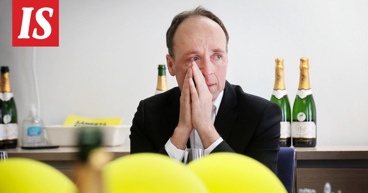 Jussi Halla-aho paljastaa, miksi jätti perussuomalaisten puheenjohtajuuden – synkkä vuodatus ...