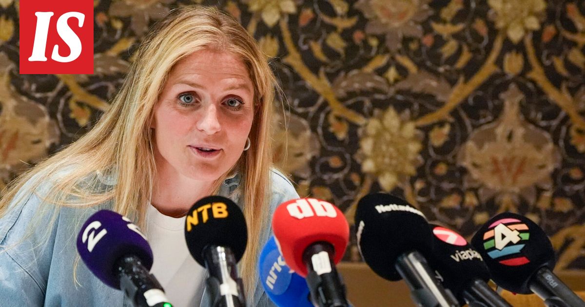 Hiihto: Therese Johaug otti kantaa Victoria Carlin dopingkäryyn - Ilta ...