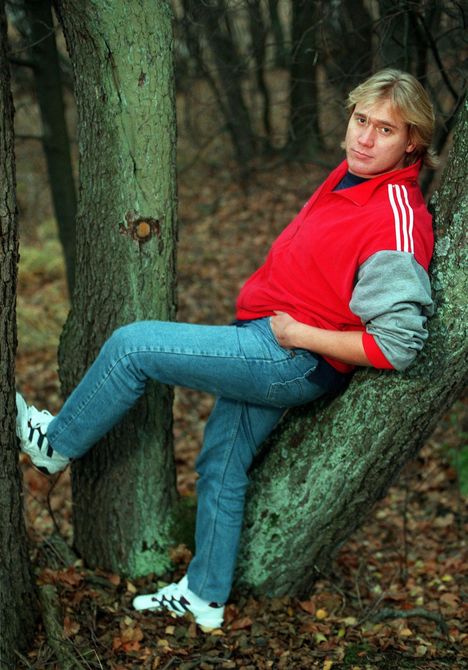 Samuli Edelmann 50 vuotta – tällainen oli tie tähtiin: yksi suurimmista ...