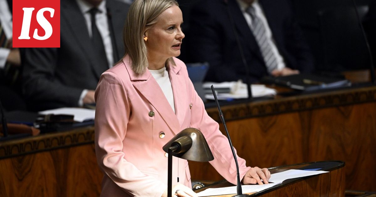 Riikka Purra: Lapset ja lapsenlapset kiittävät leikkauksista - Ilta-Sanomat