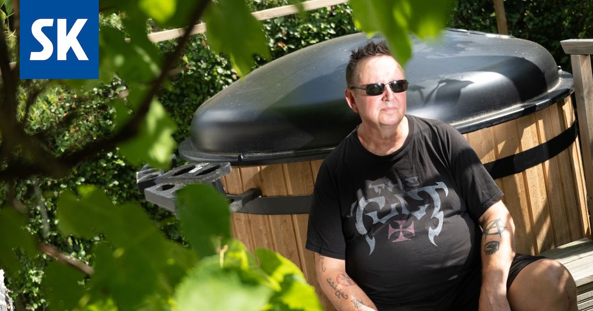 Porilainen punkkari fanittaa Sex Pistolsia, kuuntelee kantria ja ...