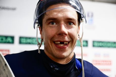 Mikko Rantanen palasi Carolinaan – raju reaktio - Satakunnan Kansa