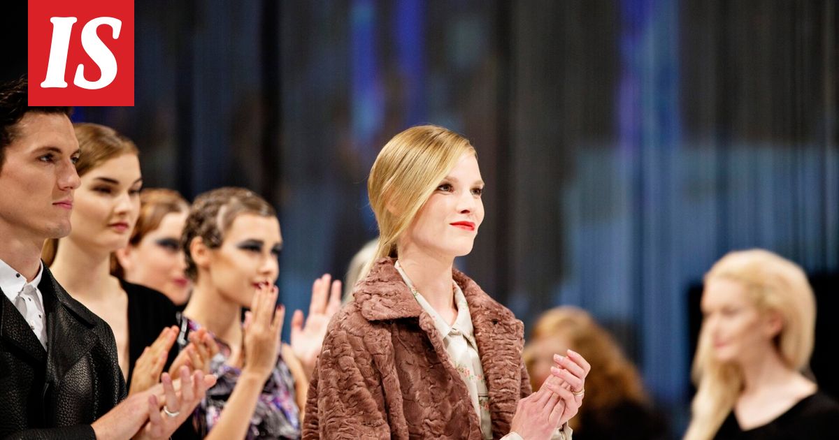 Huippumalli Suvi Riggs julkaisi onnellisia perhekuvia - Ilta-Sanomat