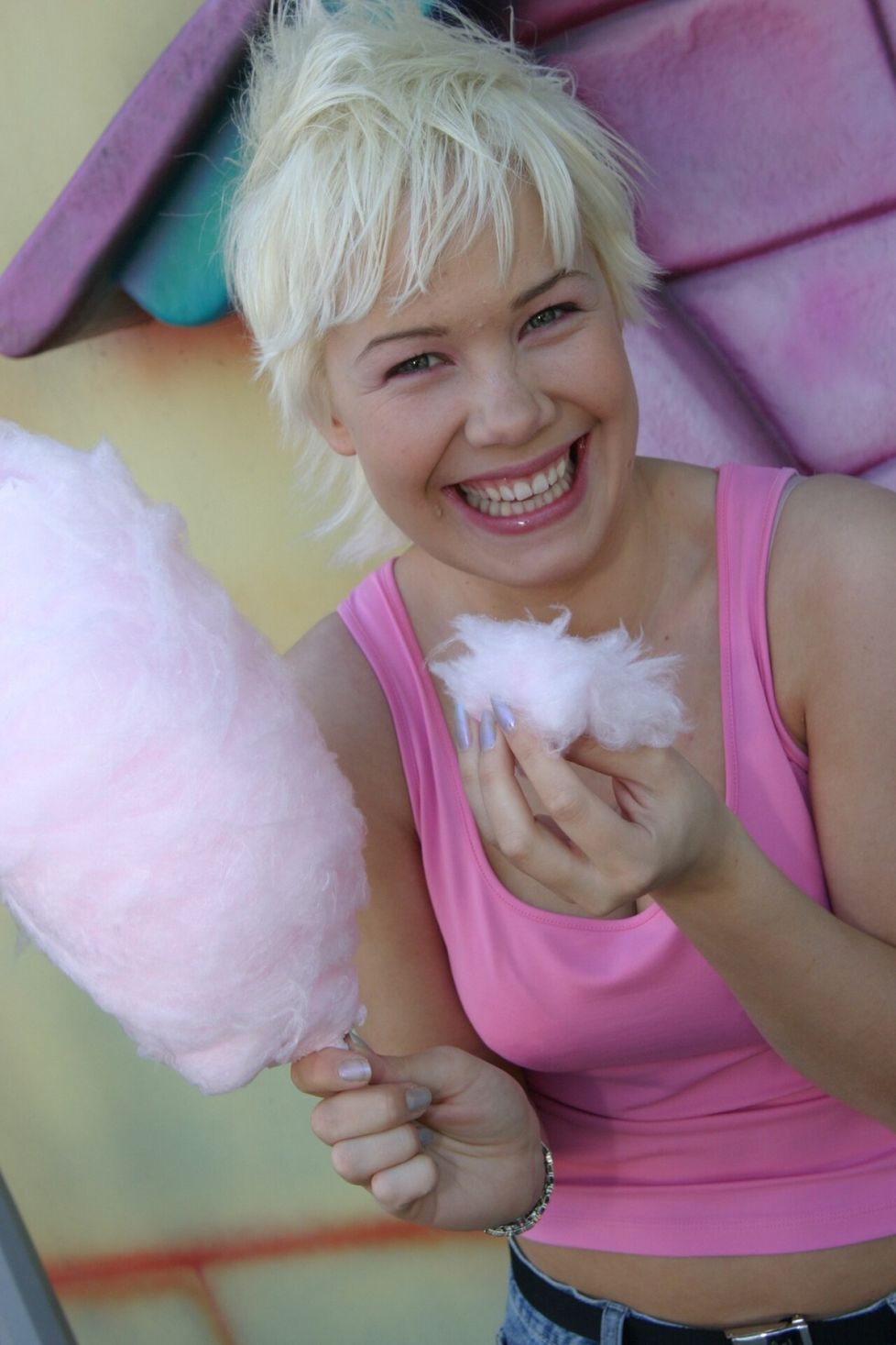 Gimmelistä tuttu Jonna palaa – New Yorkissa asuva laulaja paljastaa ...