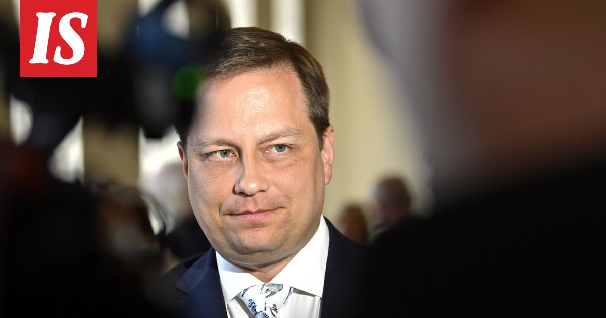 Näin Vilhelm Junnilan kujanjuoksu eteni kohusta toiseen ja edelleen ...