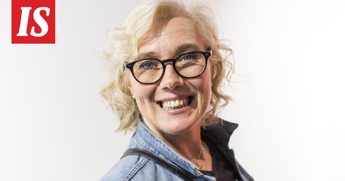 Ringa Ropo luottaa uudessa seikkailuohjelmassa blondiuteen – ei usko ...