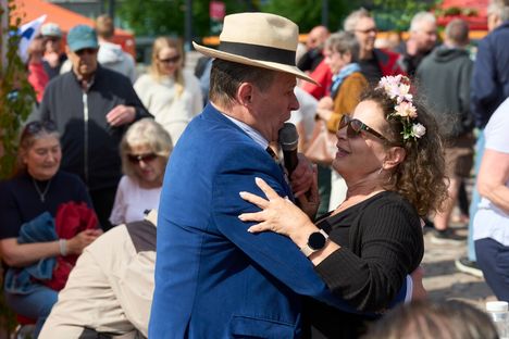 Hakaniemessä syödään juhannuksena 200 litraa riisipuuroa | HS.fi