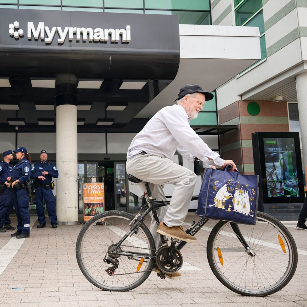 Peukku-huume valvottaa Myyrmäessä - Ilta-Sanomat