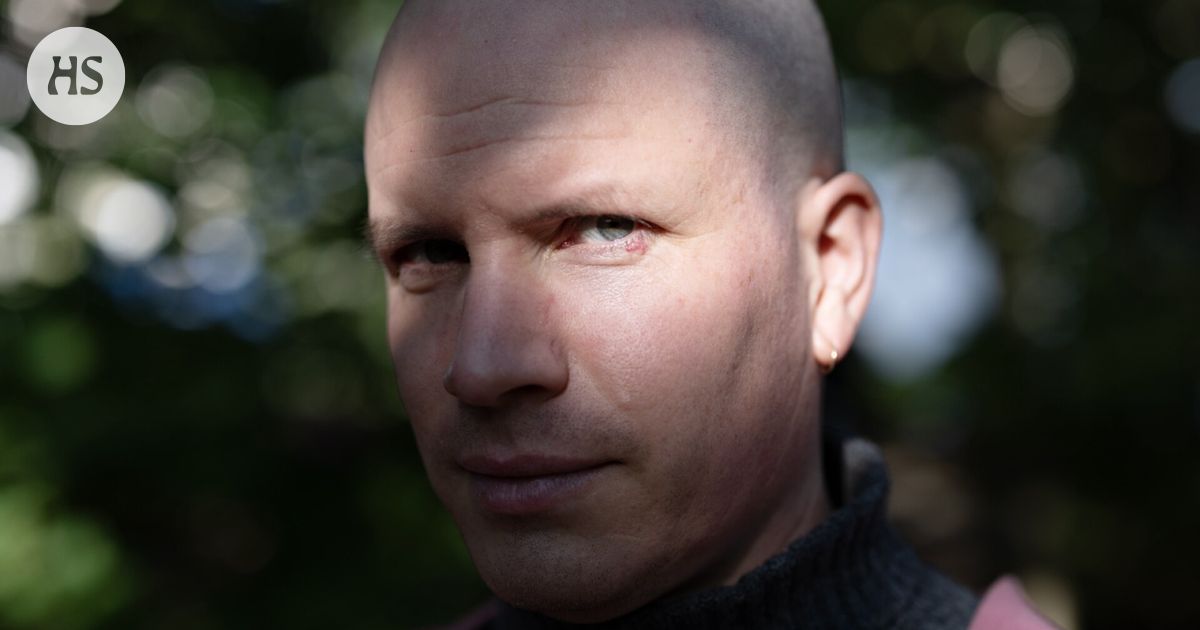 Teatteriohjaaja Akse Pettersson pohtii taiteen merkitystä ja keski-ikää ...