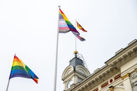 Nysse tekee tilaa Pride-kulkueelle lauantaina Tampereen keskustassa