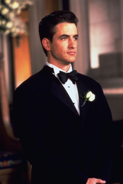 Julia Robertsin Kuka sanoo tahdon? -elokuva ihastuttaa yhä - Ilta-Sanomat