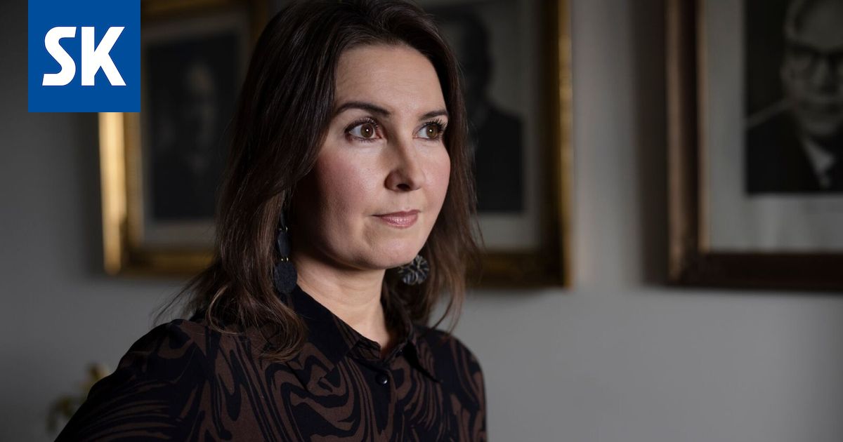 Eeva Kalli valittiin yksimielisesti jatkoon eduskuntaryhmän ...