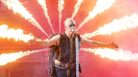 Saksalaislehdet: Rammstein antoi lähtöpassit Alena Makeevalle - Ilta ...