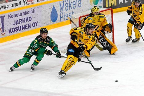 KalPa karkasi jo 2–0-johtoon välieräsarjassa – Entinen Ilves-pakki ratkaisi