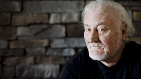 Neil Hardwick kertoo muistelmissaan vaimonsa pettämisestä - Ilta-Sanomat