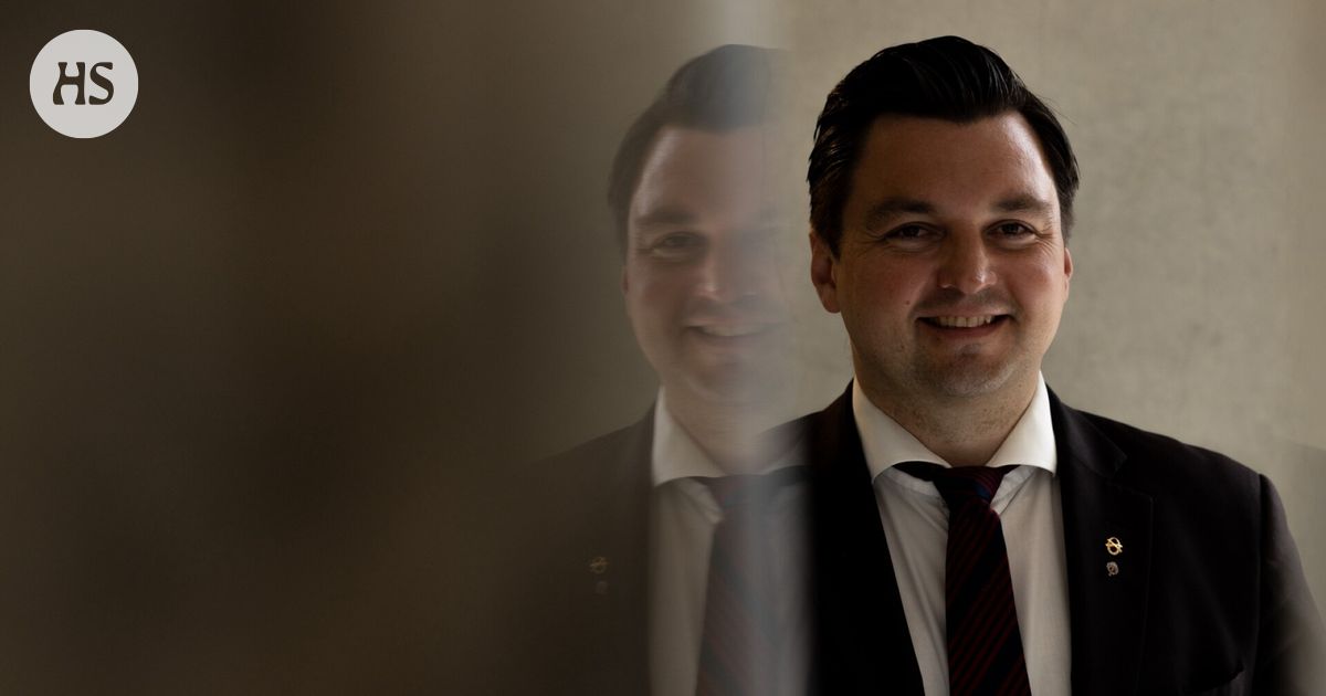 Ministeriksi nouseva Joakim Strand joutuu katkomaan poikkeuksellisen ...