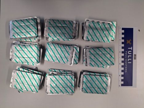 Poliisi epäilee törkeitä rikoksia huumeiden verkkokaupassa ...