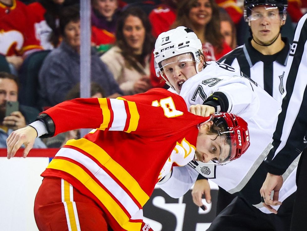 Samuel Helenius vastaa kovaan kovalla NHL:ssä - Ilta-Sanomat