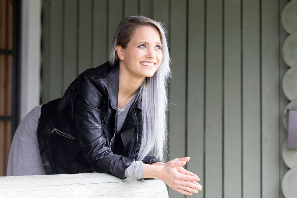 Sanni 30 vuotta – näin artistin tyyli on muuttunut - Ilta-Sanomat