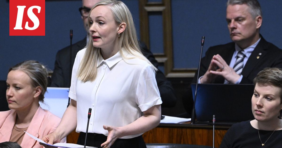 Vihreiden Maria Ohisalo kritisoi presidentti Alexander Stubbia - Ilta-Sanomat