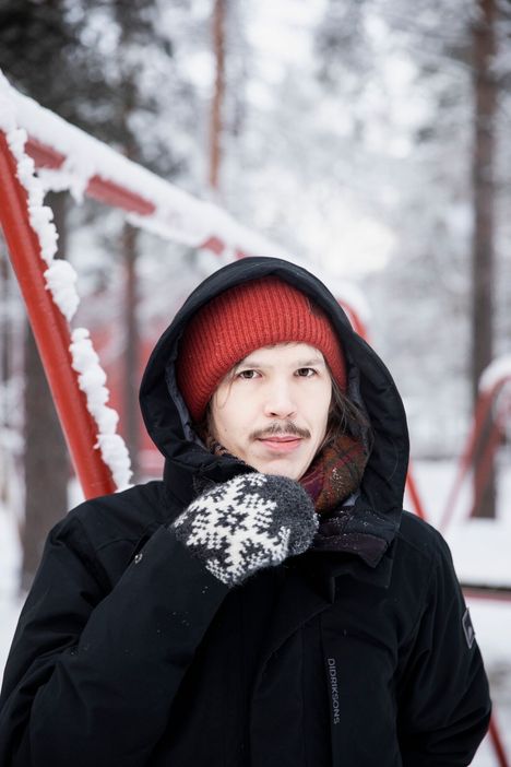 Tällaista on elää köyhä lapsuus – 5 tunnettua suomalaista kertovat ...