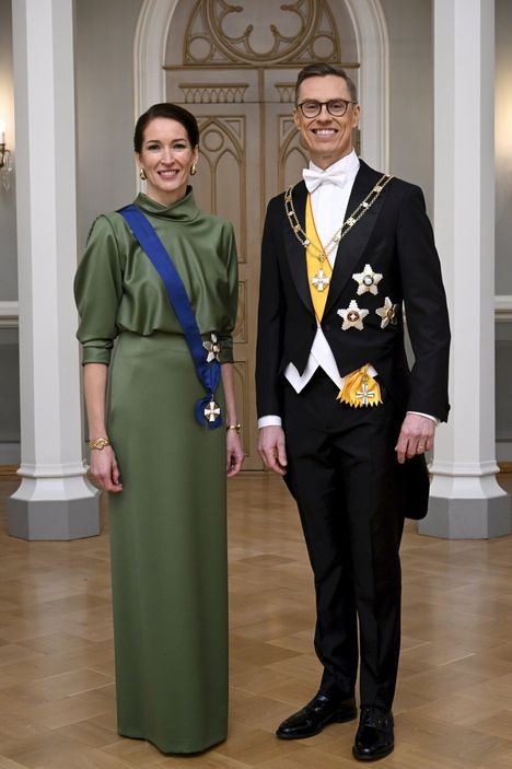 Asiantuntijalta kiusallinen havainto Sanna Marinin ja Suzanne Innes ...