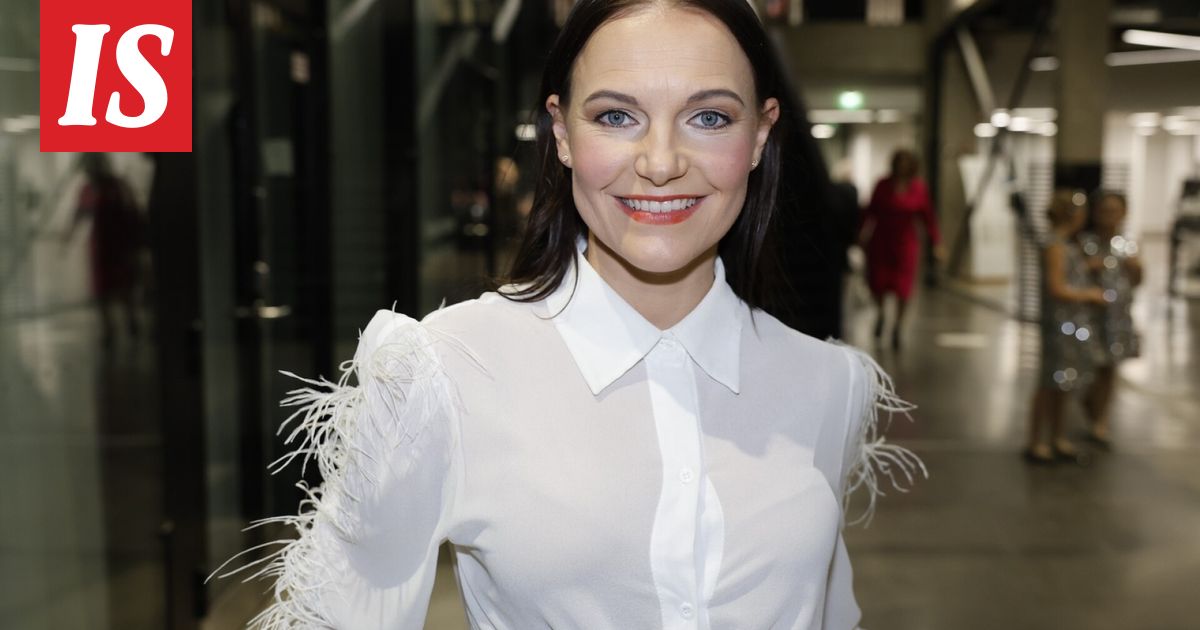 Katri Riihilahti kertoo uudesta vauva-arjestaan Aki Riihilahden kanssa ...