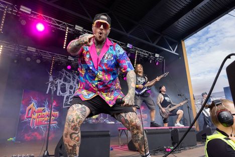 One Morning Leftin levy-yhtiö: Tutkimme Mika Lahteen kohdistuvat syytökset