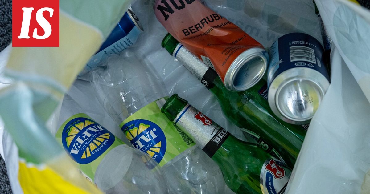 Pullonpalautus: myös smoothie-pullo voi olla pantillinen - Ilta-Sanomat