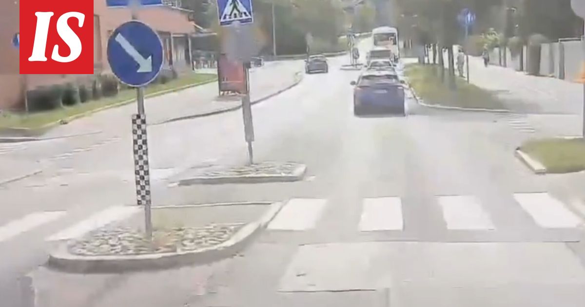 Video: Liikenteenjakajan ohitus vasemmalta toi 12 päiväsakkoa - Ilta ...