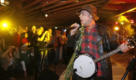 Rednexin laulaja on kuollut 55-vuotiaana - Ilta-Sanomat