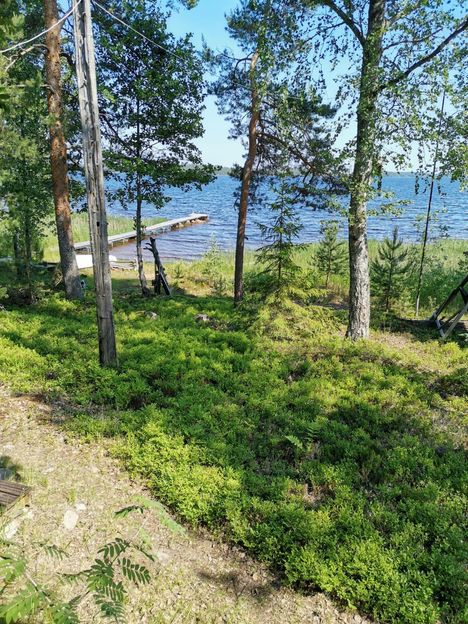 Katso kuvat: Näin upeissa maisemissa suomalaiset ovat viettämässä ...