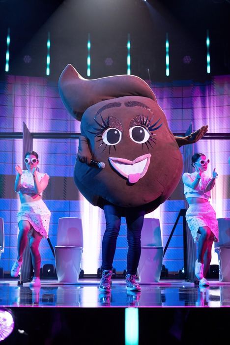Masked Singer Suomi: Raasu-hahmo paljastui Ellen Jokikunnakseksi - Ilta ...