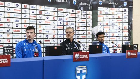 Kommentti: Markku Kanerva nauroi itsekin vastaukselleen Teemu Pukista ...