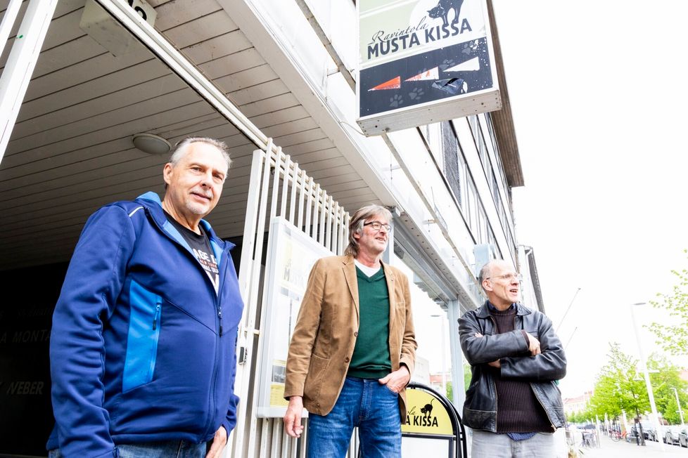 Mustasta Kissasta kasvoi manse­rockin pyhiinvaellus­kohde ...