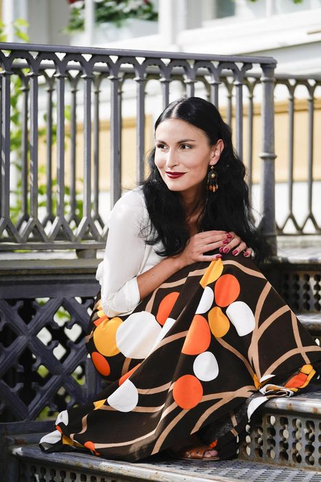 Maria Lund harvinaisessa haastattelussa – musikaalitähti kaipaa tien ...