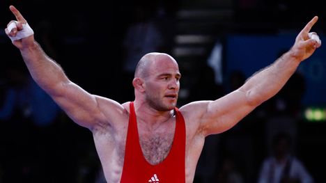 Olympiavoittaja Artur Taimazov narahti taas dopingista – vapaapainija ...
