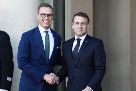 Presidentti Stubb piti tiedotustilaisuuden Pariisista: ”Menemme kohti ...