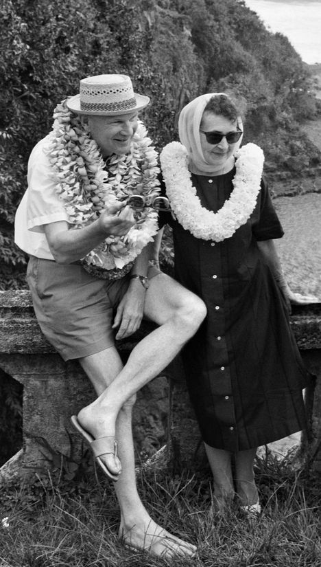 Urho ja Sylvi Kekkosen elämästä julkaistiin harvinaisia kuvia – mukana ...