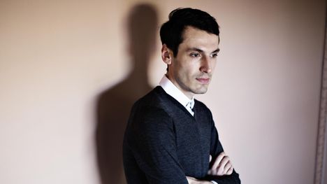 Pajtim Statovci pääsi ensimmäisenä suomalaiskirjailijana Nobel ...