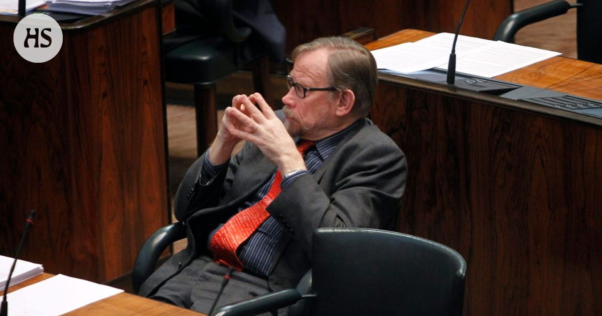 Kansanedustaja Erkki ”Susi” Pulliaisen kuolinilmoituskin oli ...